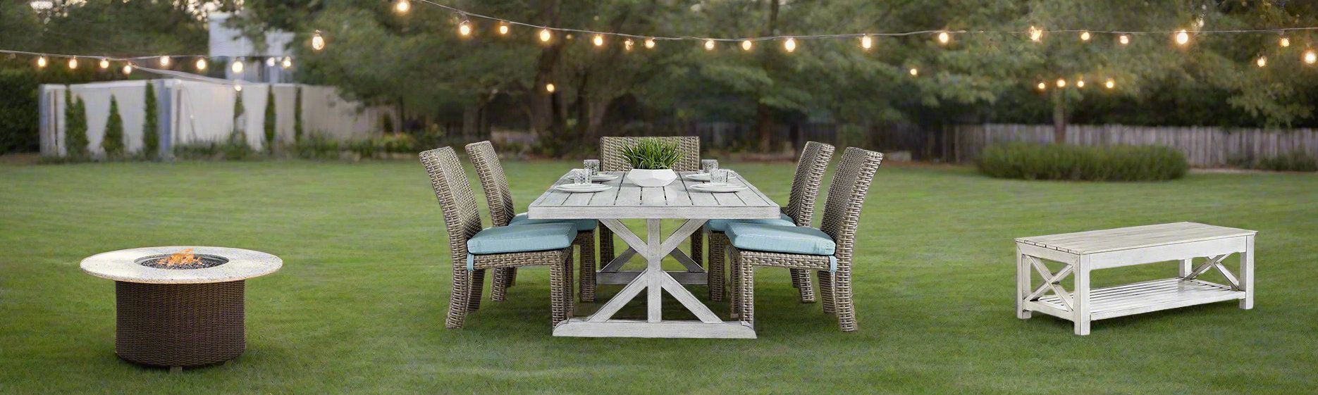 Outdoor Tables & Bar Tables | Stylish Tables and Chairs