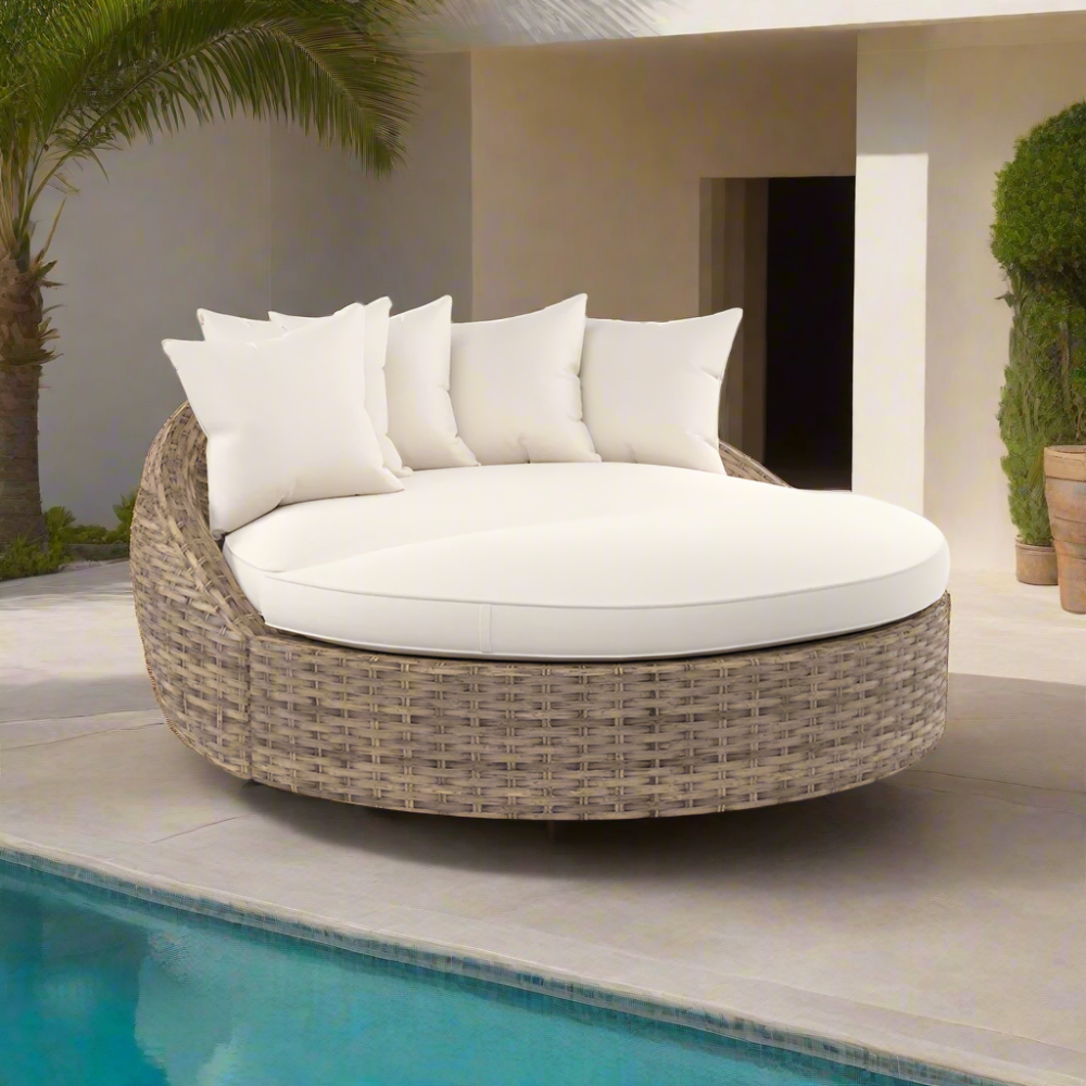 Sunset West Havana Round Daybed